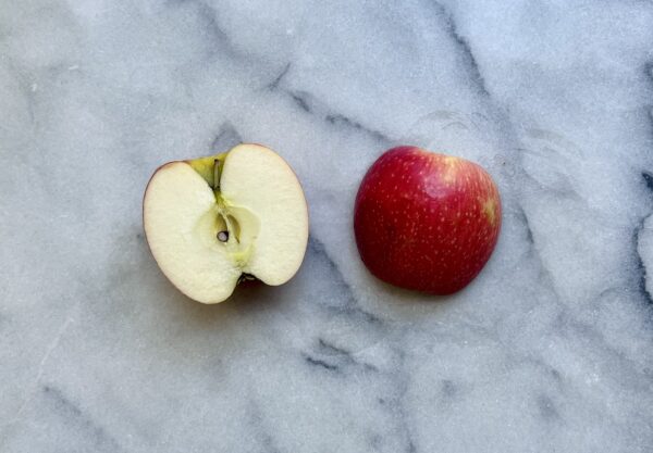 Pink Lady apples 🍏 💖 Uncover the sweet and tart charm